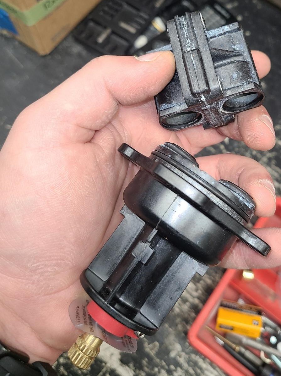 Kohler Plastic Cap Assembly 76851 | Noel splumbing Supply